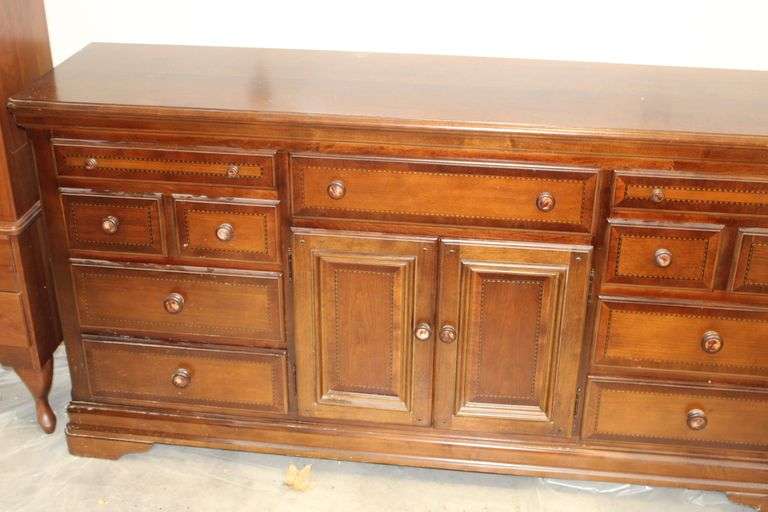 Alexander Julian Home Colours Dresser - Auction Ohio