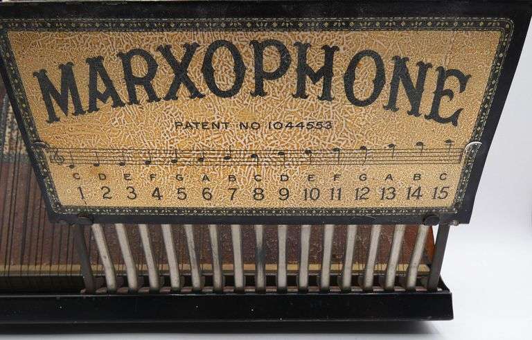 Antique Marxophone - Auction Ohio