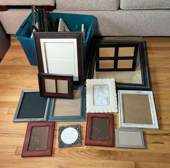 Assorted Picture Frames - Auction Ohio
