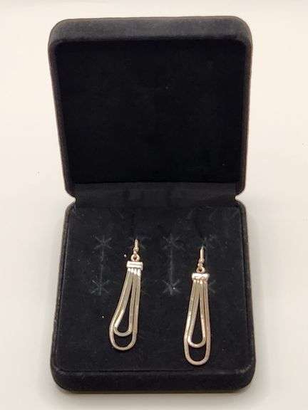 Sterling Silver Dangle Earrings w/box - Auction Ohio
