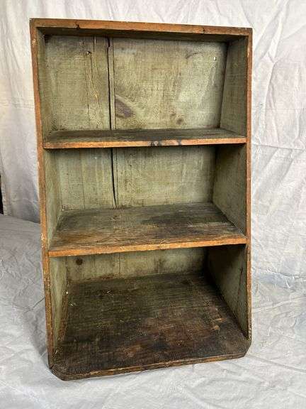 Diamond Match Company Country Store Display - Auction Ohio