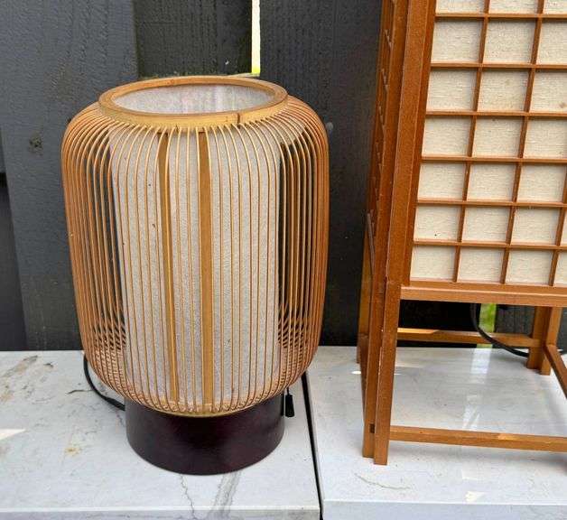Vintage Japanese Lamps- Bamboo Takumi and Spokes Paper Lanterns ...