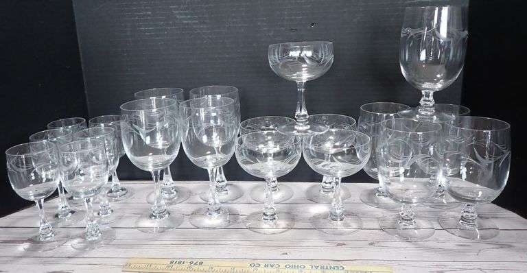 20pc Fostoria Carousel Crystal Glasses - Flawless - Auction Ohio