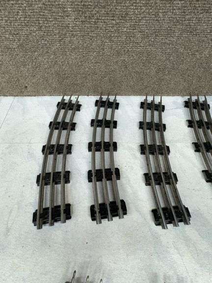 Metal Train Track Curved Sections - Auction Ohio