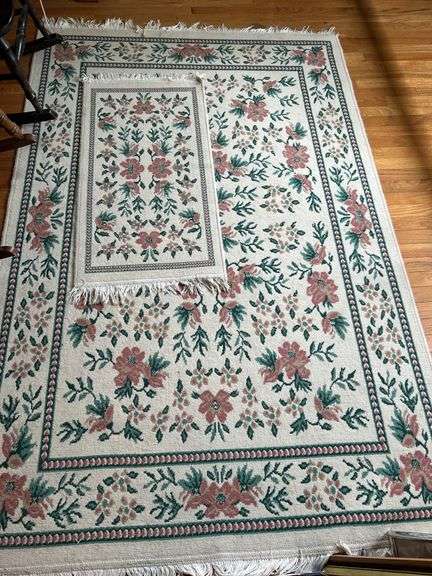 Area Rug & Throw Rugs - Auction Ohio