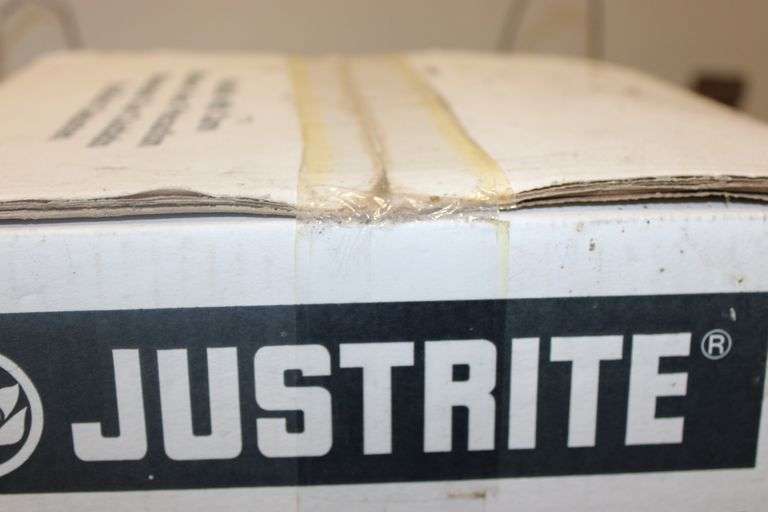Justrite Safety Gas Can - Auction Ohio