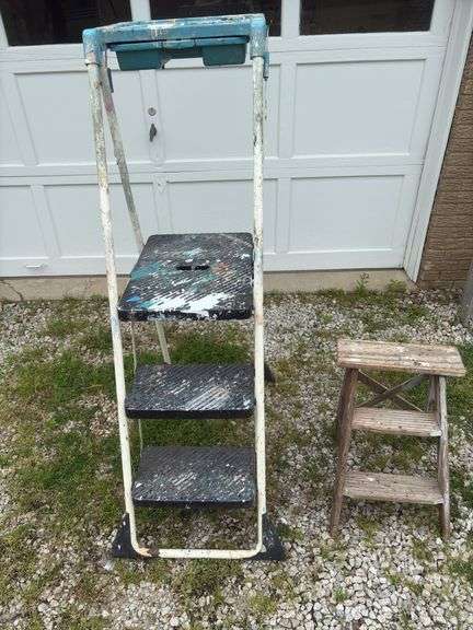 Painters Ladder and 2 Step Step Ladder - Auction Ohio