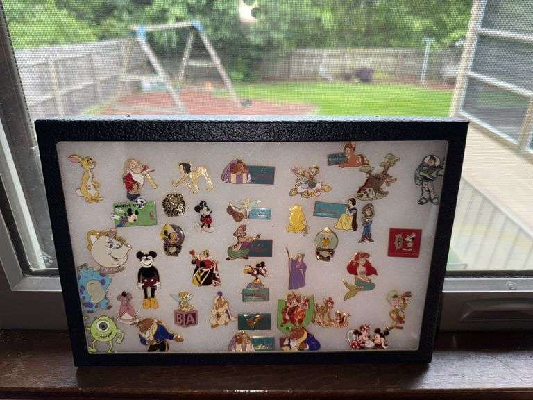 Disney Trading Pins Shadow Box (38 Pins) - Auction Ohio