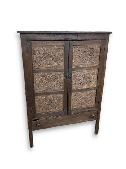 PIE SAFE - Auction Ohio