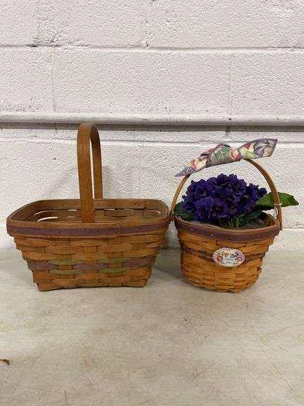 Collectible baskets - Auction Ohio