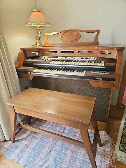 Baldwin Organ - Auction Ohio