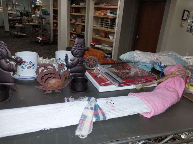 See all Photos of items available in this Lot. - Auction Ohio