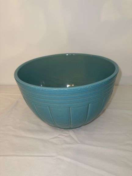 Large Roseville, 12 inch bowl - Auction Ohio