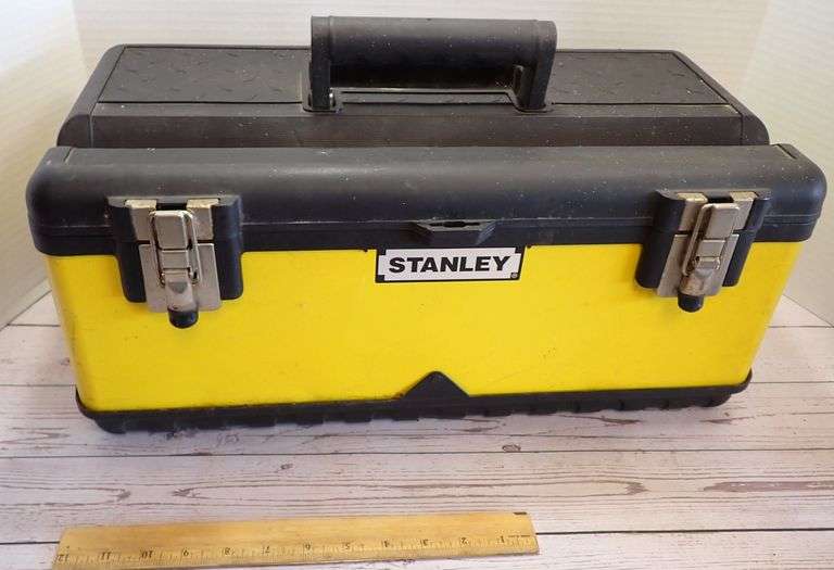 Working Stanley Toolbox - Auction Ohio