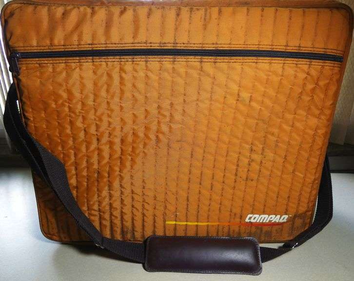 Early Compaq PC - Auction Ohio