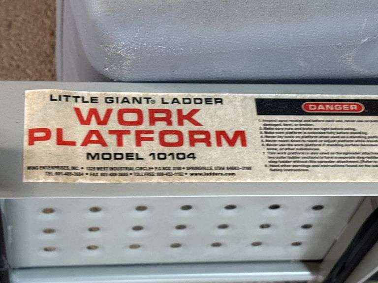 Two Little Giant Platforms - Auction Ohio