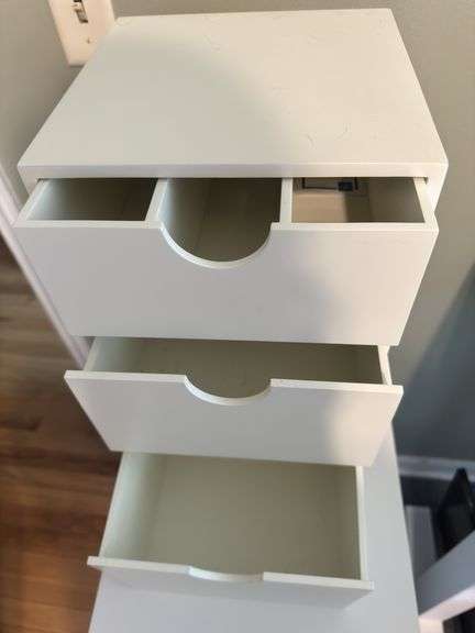 Rolling Drawers and Small Drawer Set - Auction Ohio