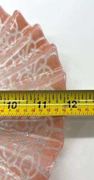 Vintage - Peach Colored Fluted Bowl - Auction Ohio