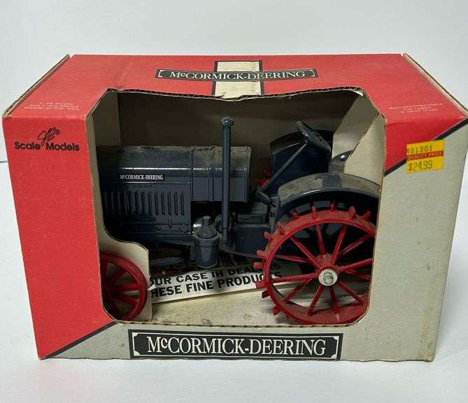 McCormick-Deering Tractor - Auction Ohio
