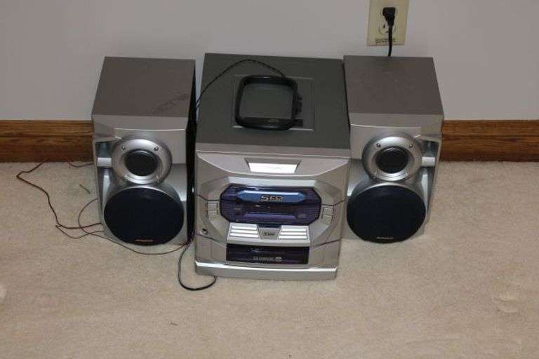 Audiophase 5-CD Mini Hi-Fi System With Speakers, Model DF2780 - Auction ...