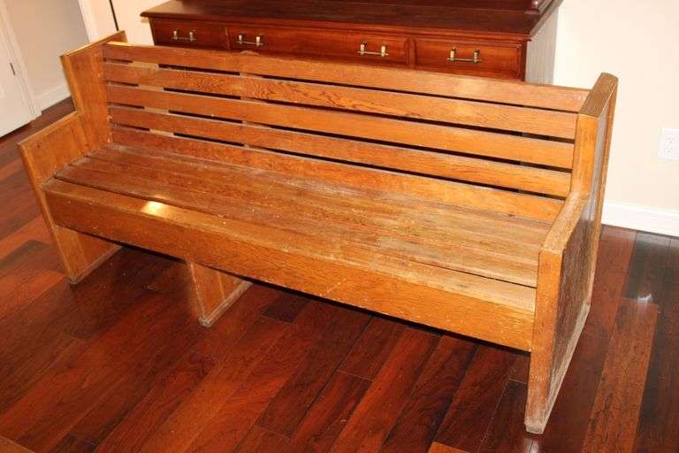 Rustic Mission Oak Bench - Auction Ohio