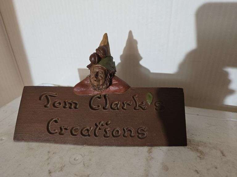 Vintage tom clark nome creations studio sign - Auction Ohio