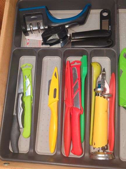 Collection of Kitchen Knives - Auction Ohio