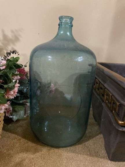 Large vintage blue/green 5 gal glass jug - Auction Ohio