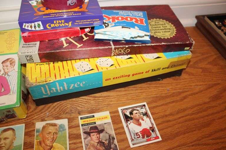 Vintage Collector's Cards & Games - Auction Ohio