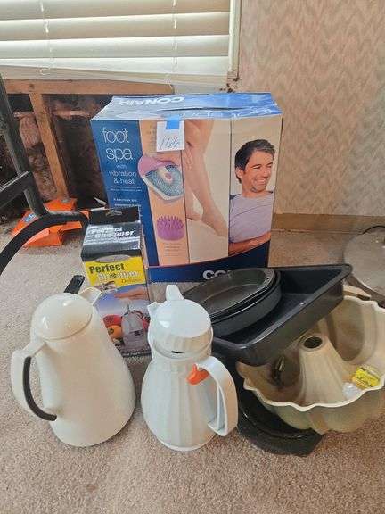 Assorted kitchenware - Auction Ohio