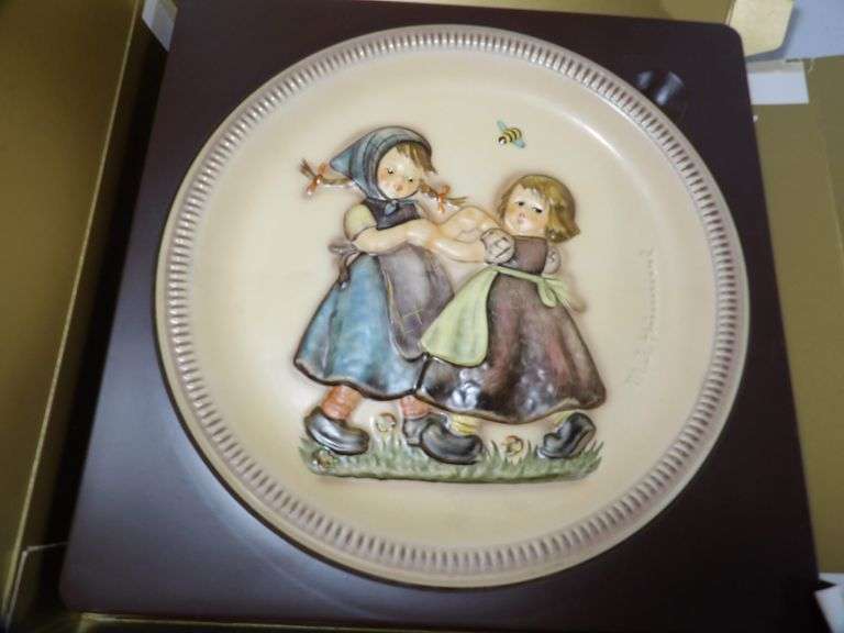 Goebel Plates - Auction Ohio