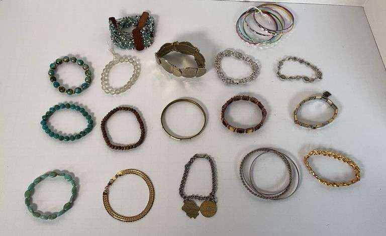 Bracelets - Auction Ohio