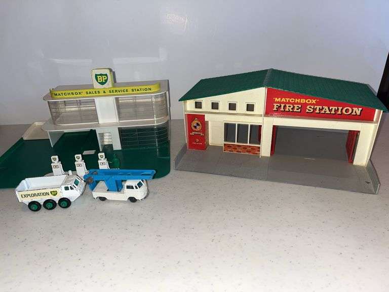 Match Box Play Stations - Auction Ohio