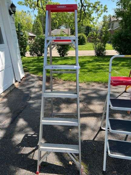 Step Ladder & Step Stool - Auction Ohio