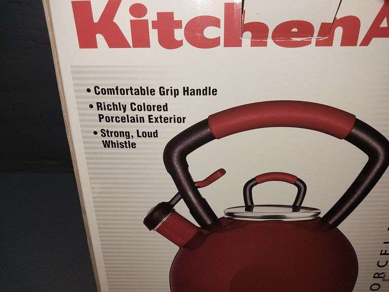 KitchenAid 2.25 Qt. Red Porcelain Enamel Tea Kettle – With Box ...