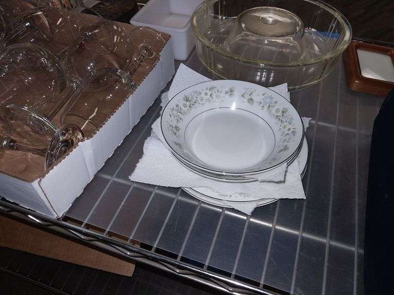 See all Photos of items available in this Lot. - Auction Ohio