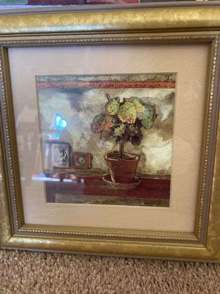 5 Picture Frames With Artwork - Auction Ohio