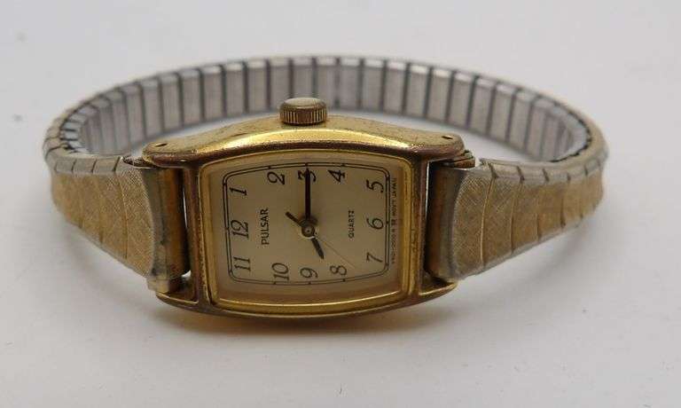 Ladies Pulsar Watch - Auction Ohio