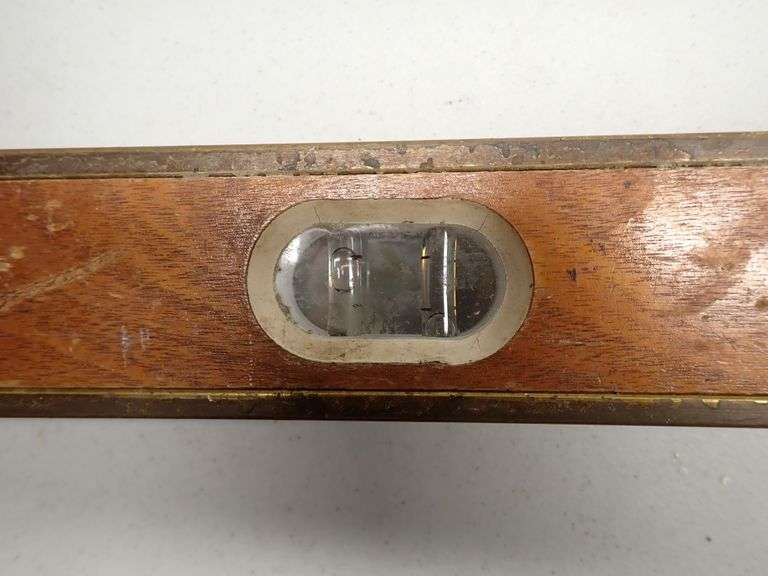 4' Four Foot American 6 bubble Level - Auction Ohio