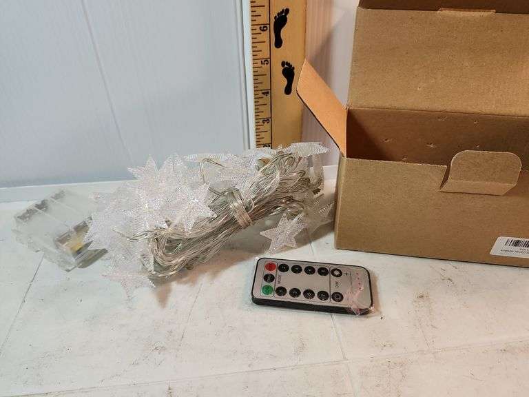 Ringleader 50 LED Star Battery Operated Light Strand - Auction Ohio