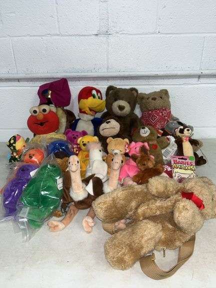 Assorted Plushies - Auction Ohio