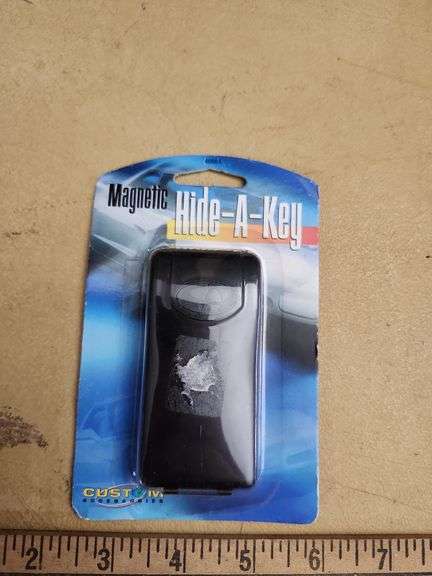 Magnetic Hide-A-Key New - Auction Ohio