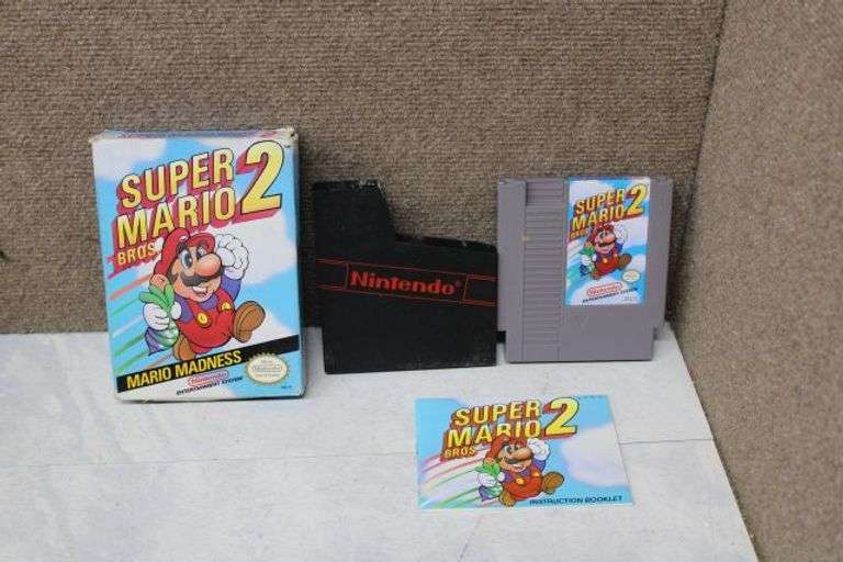Super Mario Bros. 2 NES Game with Box, Manual, and Sleeve - Auction Ohio