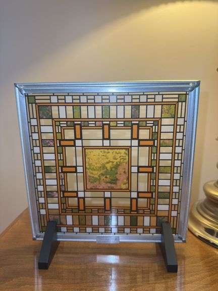 Frank Lloyd Wright glass panel - Auction Ohio