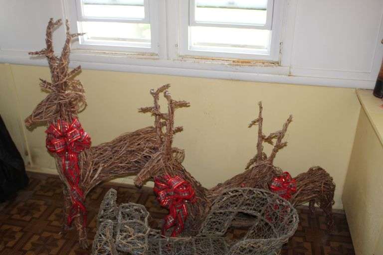 Twig Deer Figures, Sled & Lantern - Auction Ohio