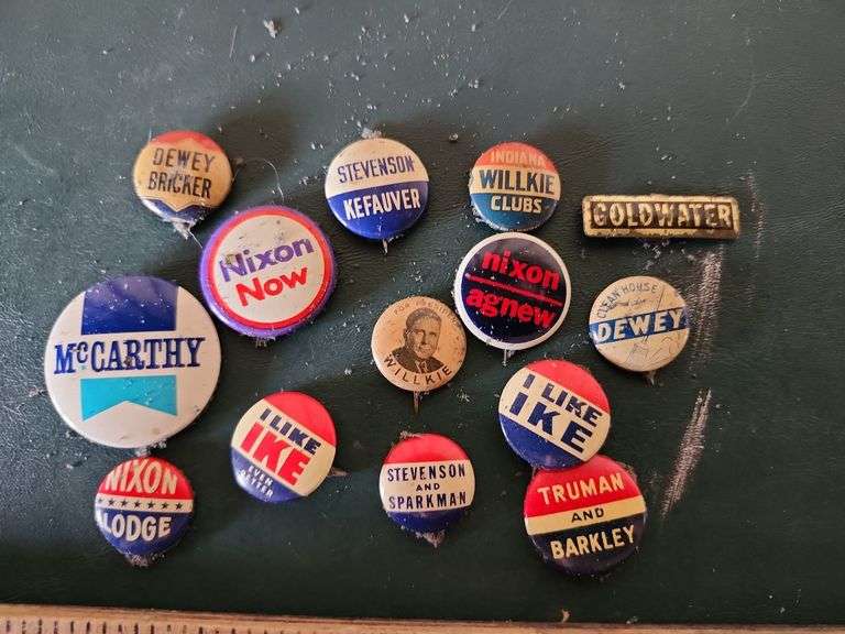 15 Vintage Advertising Buttons - Auction Ohio