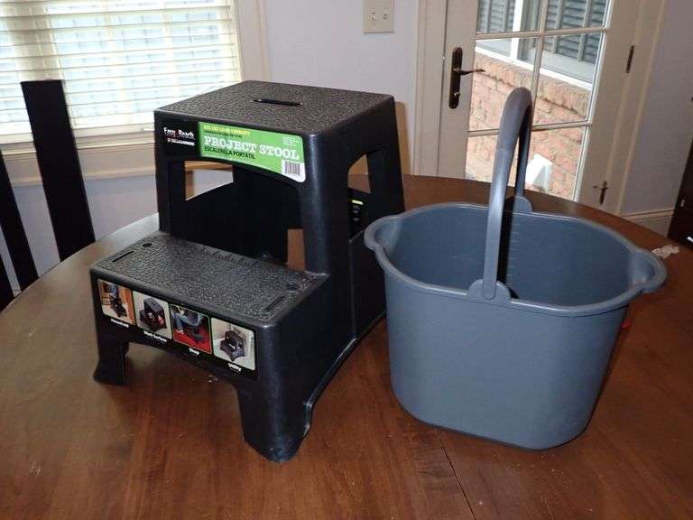 Two Step Project Stool & 16qt mop bucket - Auction Ohio
