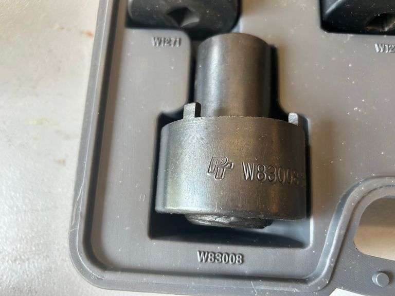 Tech Spindle Nut Wrench Set with 6 Pieces in Hard Case - Auction Ohio