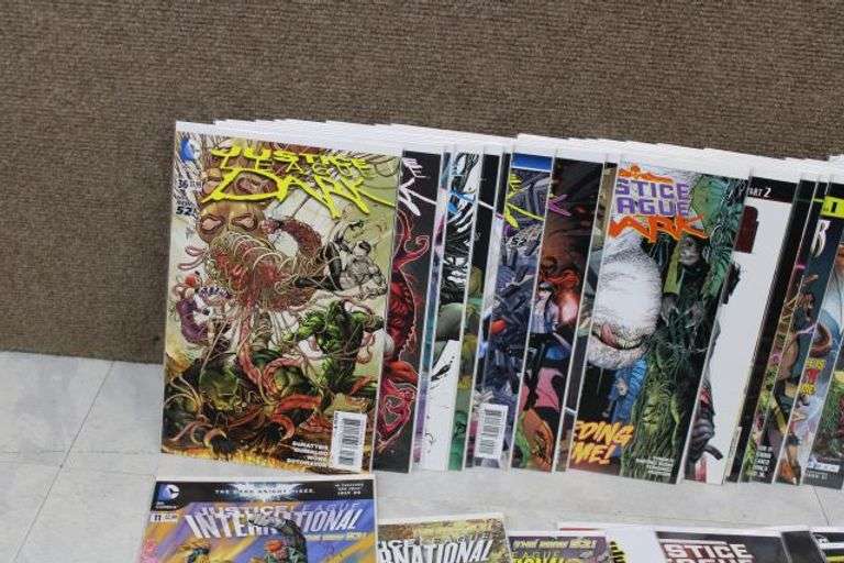 Approximately 123 DC Comics Including Justice League and Justice League ...