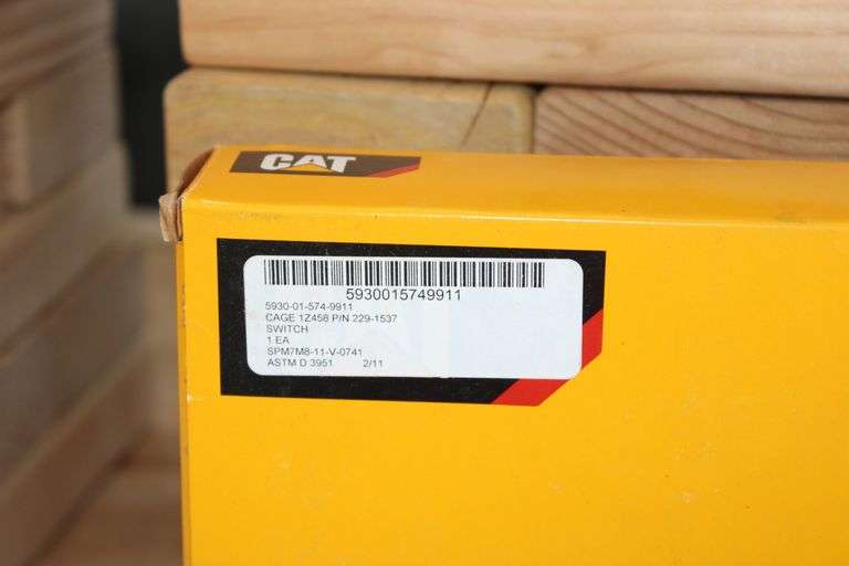 Caterpillar Switch - Auction Ohio